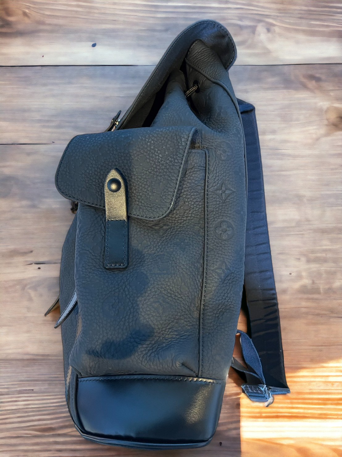 LOUIS VUITTON Christopher MM Monogram Trianon Leather Backpack Black ...