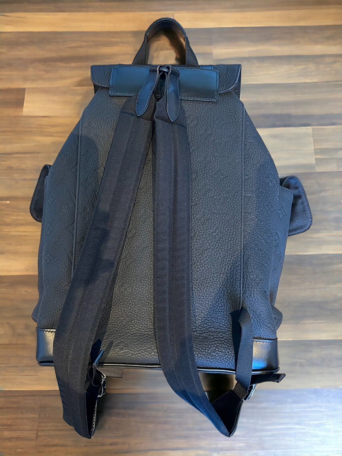 LOUIS VUITTON Christopher MM Monogram Trianon Leather Backpack Black ...