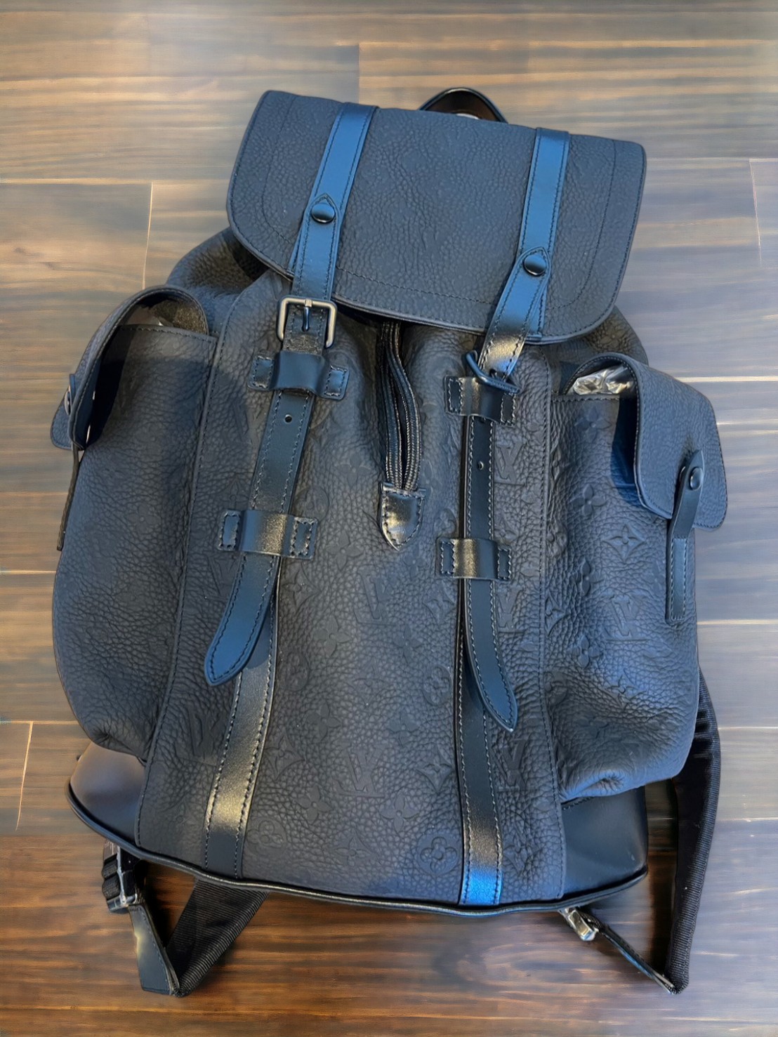 LOUIS VUITTON Christopher MM Monogram Trianon Leather Backpack Black ...